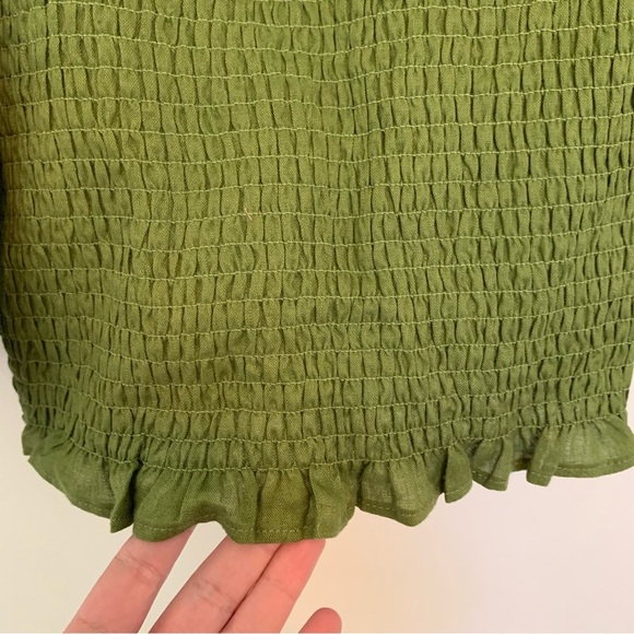 Boden | Tops | Womens Boden Linen Smocked Puff Sleeve Cropped Top ...